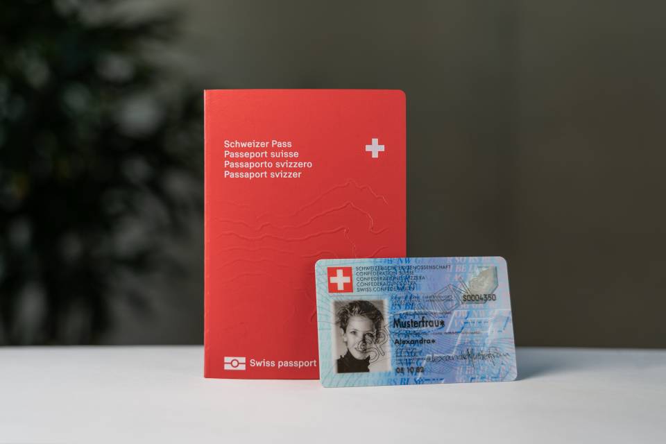 So Sieht Der Neue Schweizer Pass Aus Pctipp Ch
