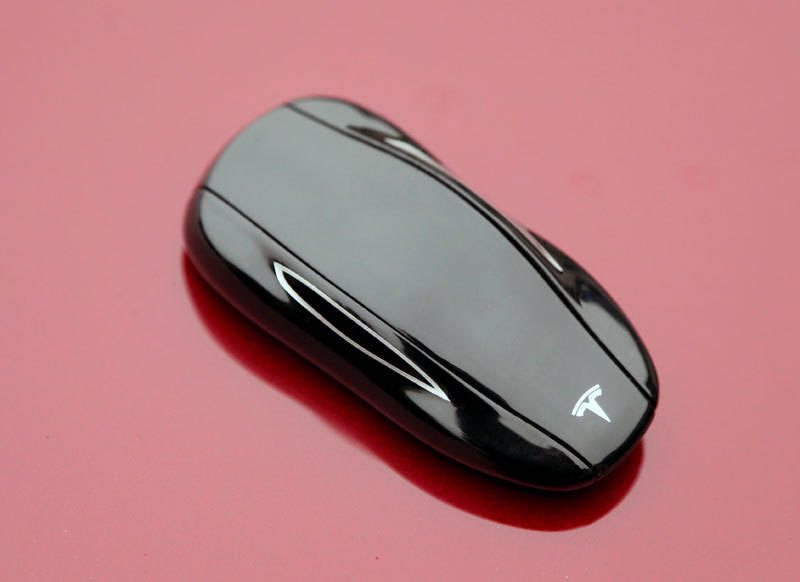 Tesla Model S im PCtipp-Test - pctipp.ch