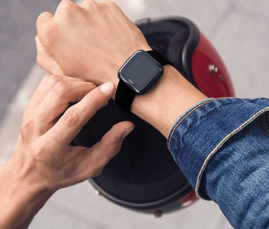 Im Kurz-Test: Fitbit Versa - pctipp.ch