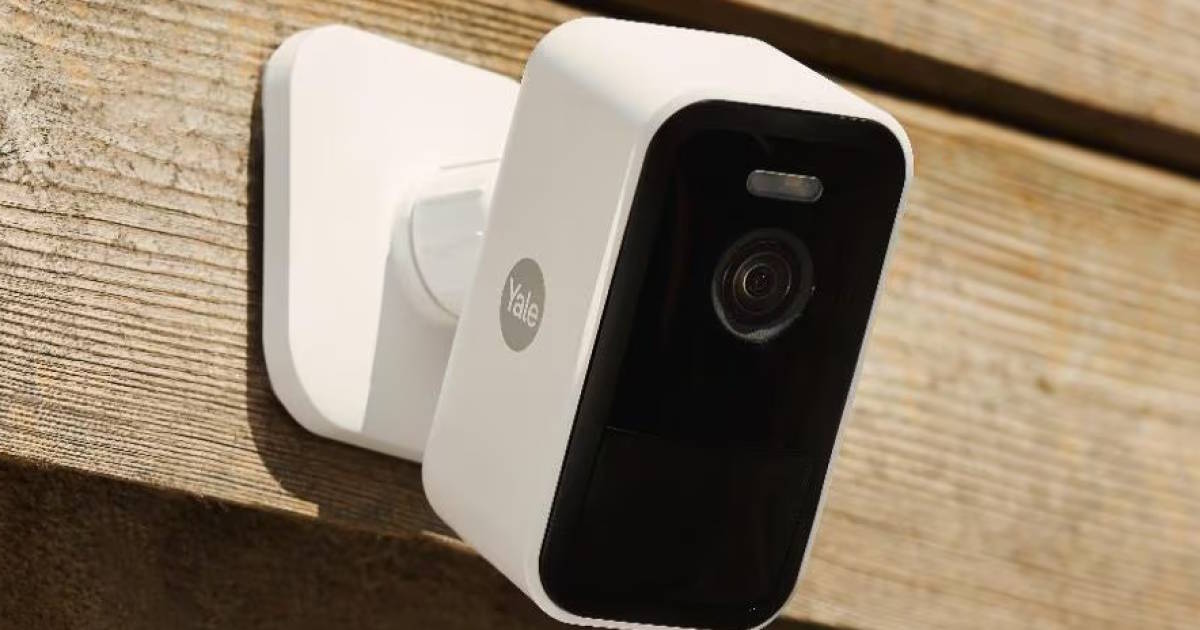 Sicherheitskamera Yale Smart-Outdoor-Cam im PCtipp-Test - pctipp.ch